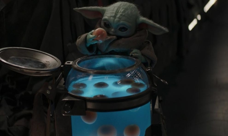 Baby Yoda Pictures And Stills From The Movie - 100 Free Pictures