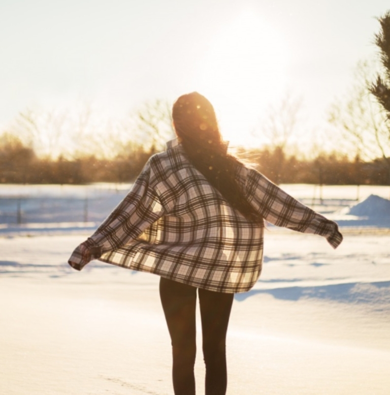 Winter Profile Pictures - 200 Beautiful Avatars For Free